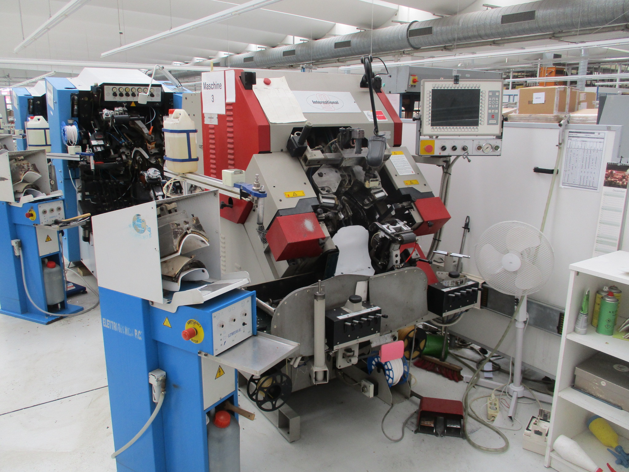 Peter Kaiser Schuhfabrik GmbH – Vehicle Fleet, Cars, Vans, Roughing and ...