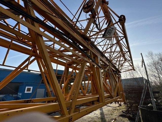 Peter Kampen GmbH – Baustellenkran, Container-Verbundanlage, 2 ...