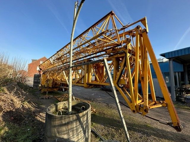 Peter Kampen GmbH – Baustellenkran, Container-Verbundanlage, 2 ...