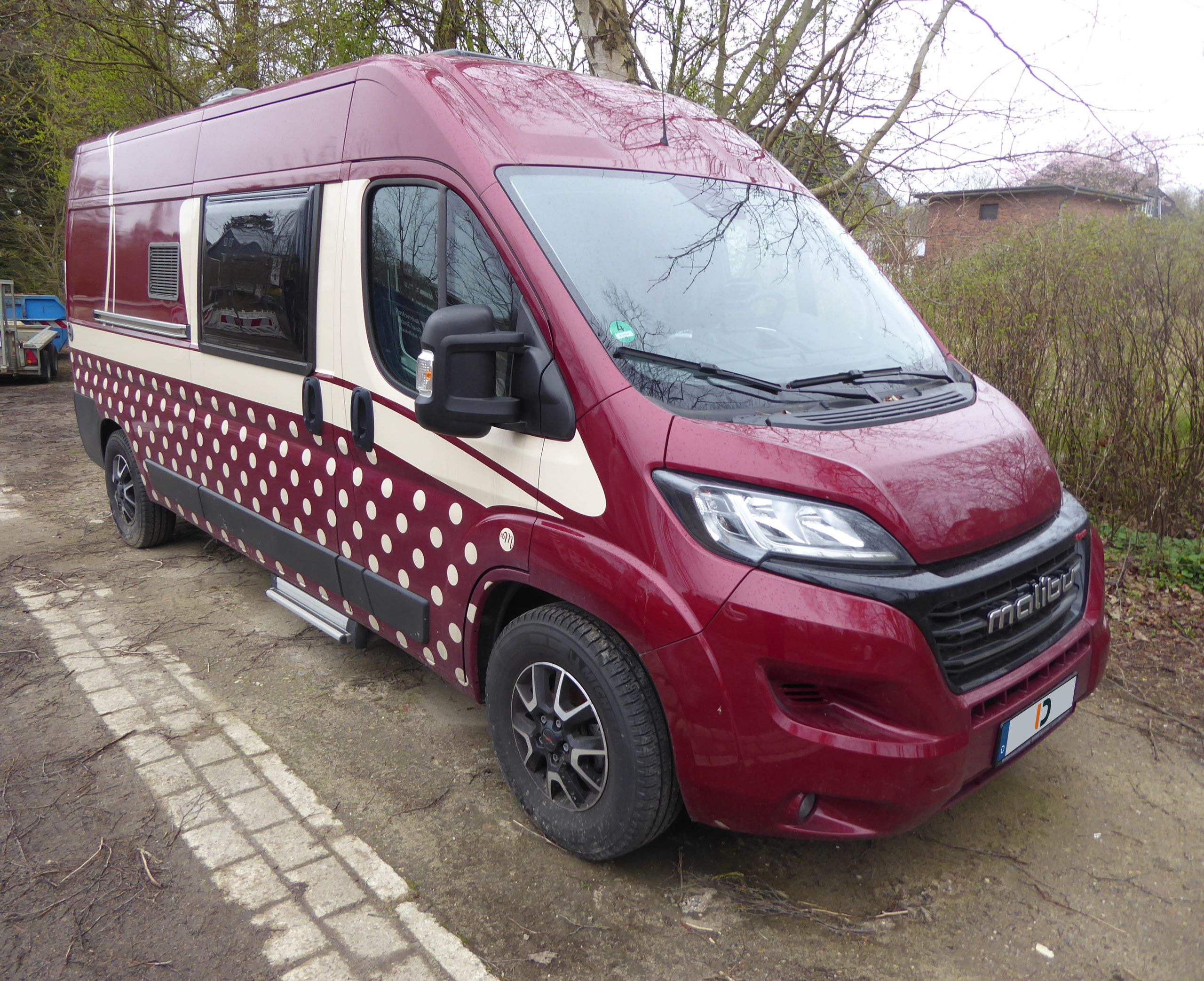 Brema – Camper Van, Car, Microcar, E-Bike, E-Scooter, 5 lots - Lueders ...