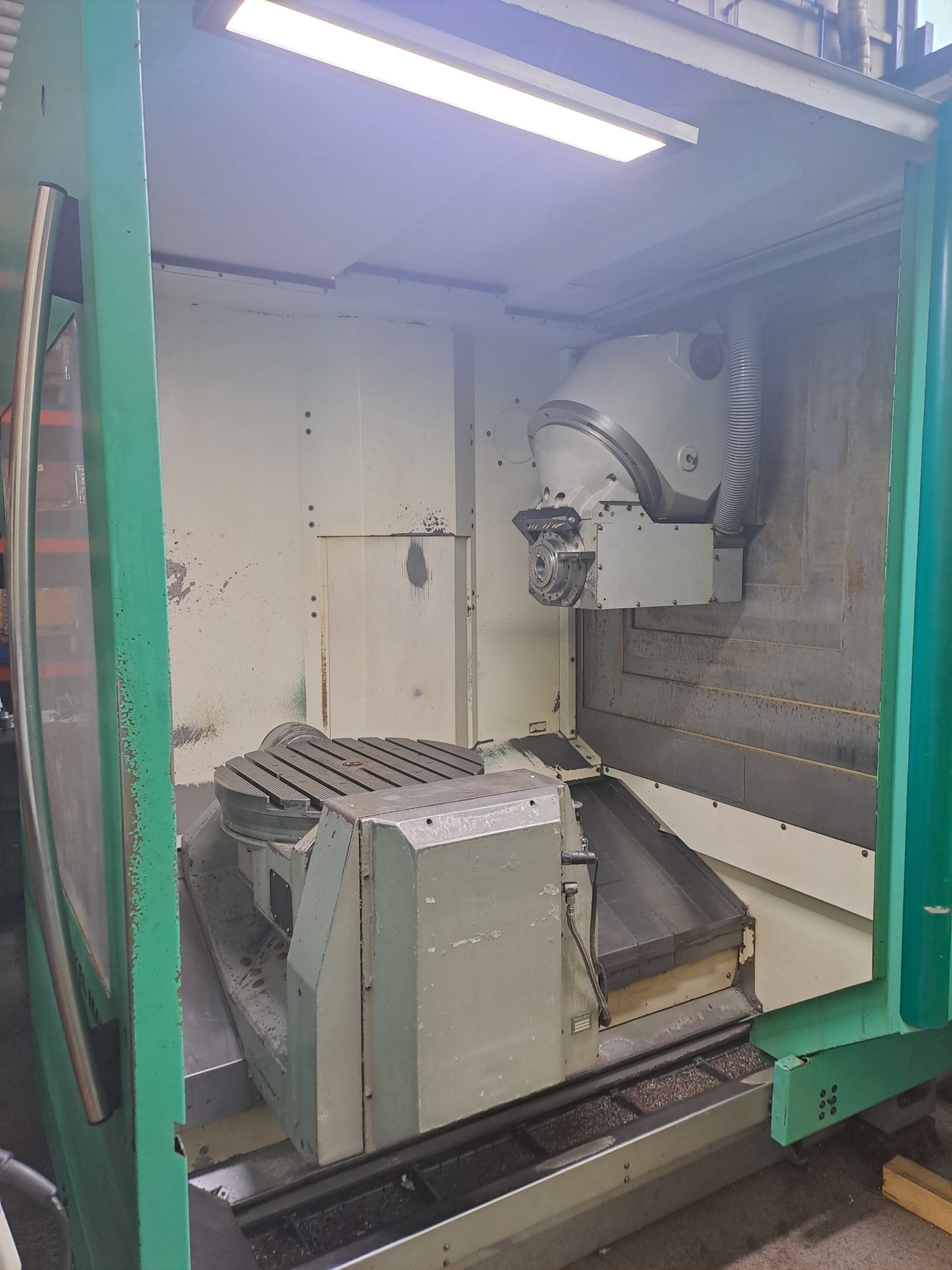 Paul Beier GmbH & Co. KG – CNC-Bearbeitungszentrum DECKEL MAHO DMU 80 P ...